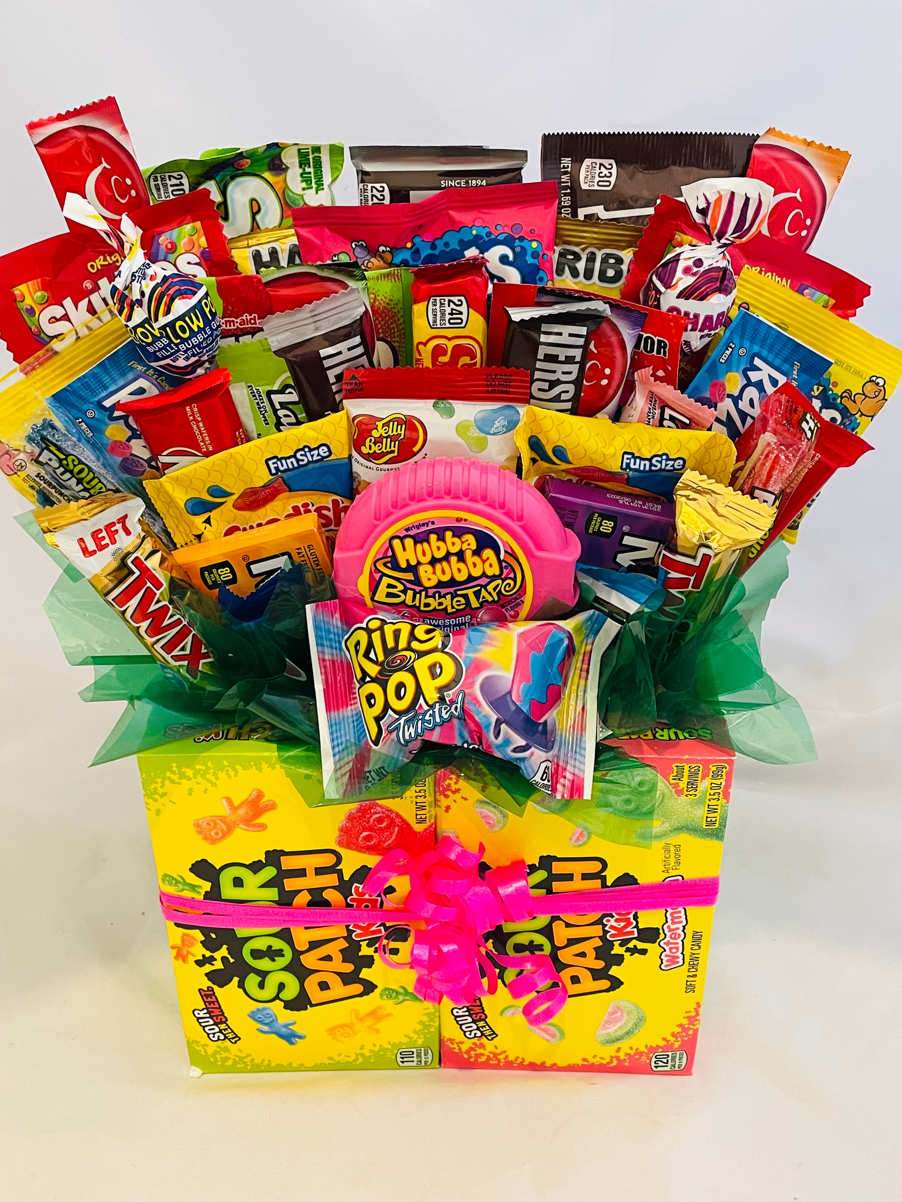 Large Lot's Of Sweets Bouquet (Chocolate & Candy) – CandyCakeExplosion